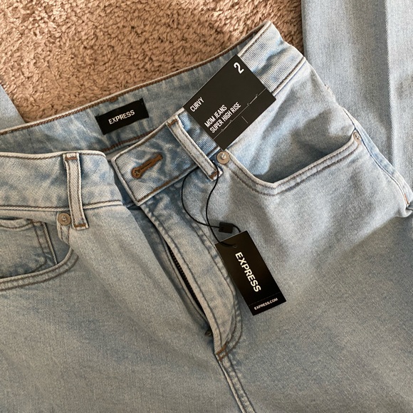 Express | Jeans | Express Curvy Super High Waisted Ripped Mom Jeans ...